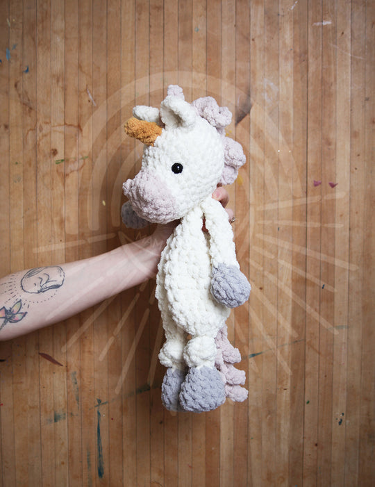 Mama Made Minis Knotted Loveys